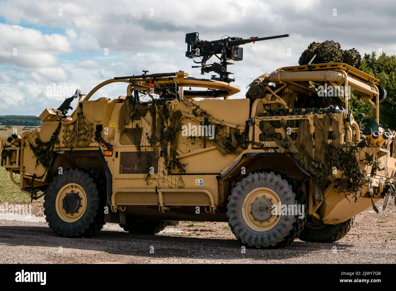 british army Supacat Jackal 4x4 rapid assault, fire support and ...