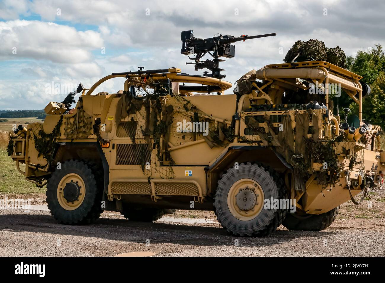 british army Supacat Jackal 4x4 rapid assault, fire support and ...