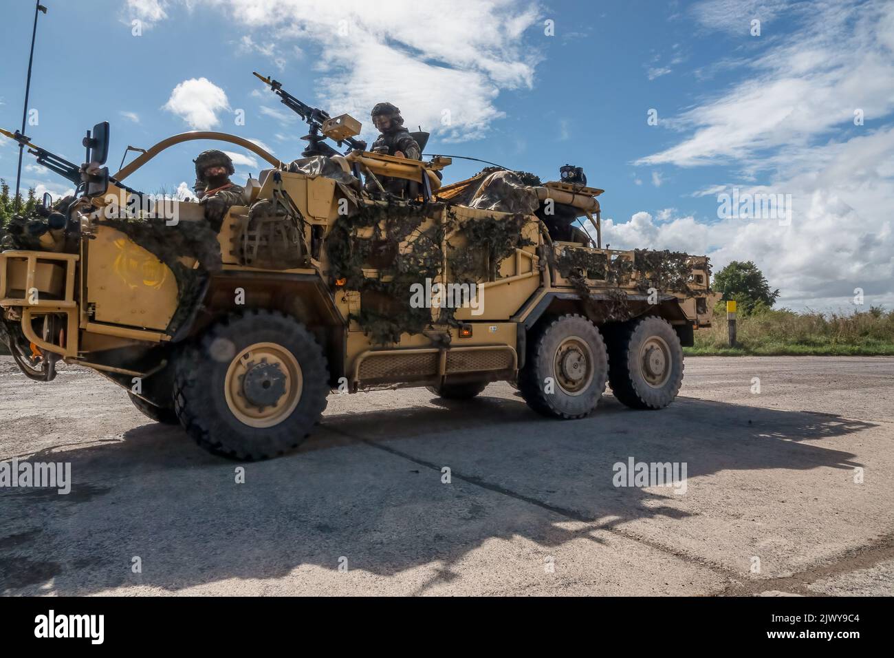 british army Supacat Coyote 6x6 4x4 rapid assault, fire support and ...
