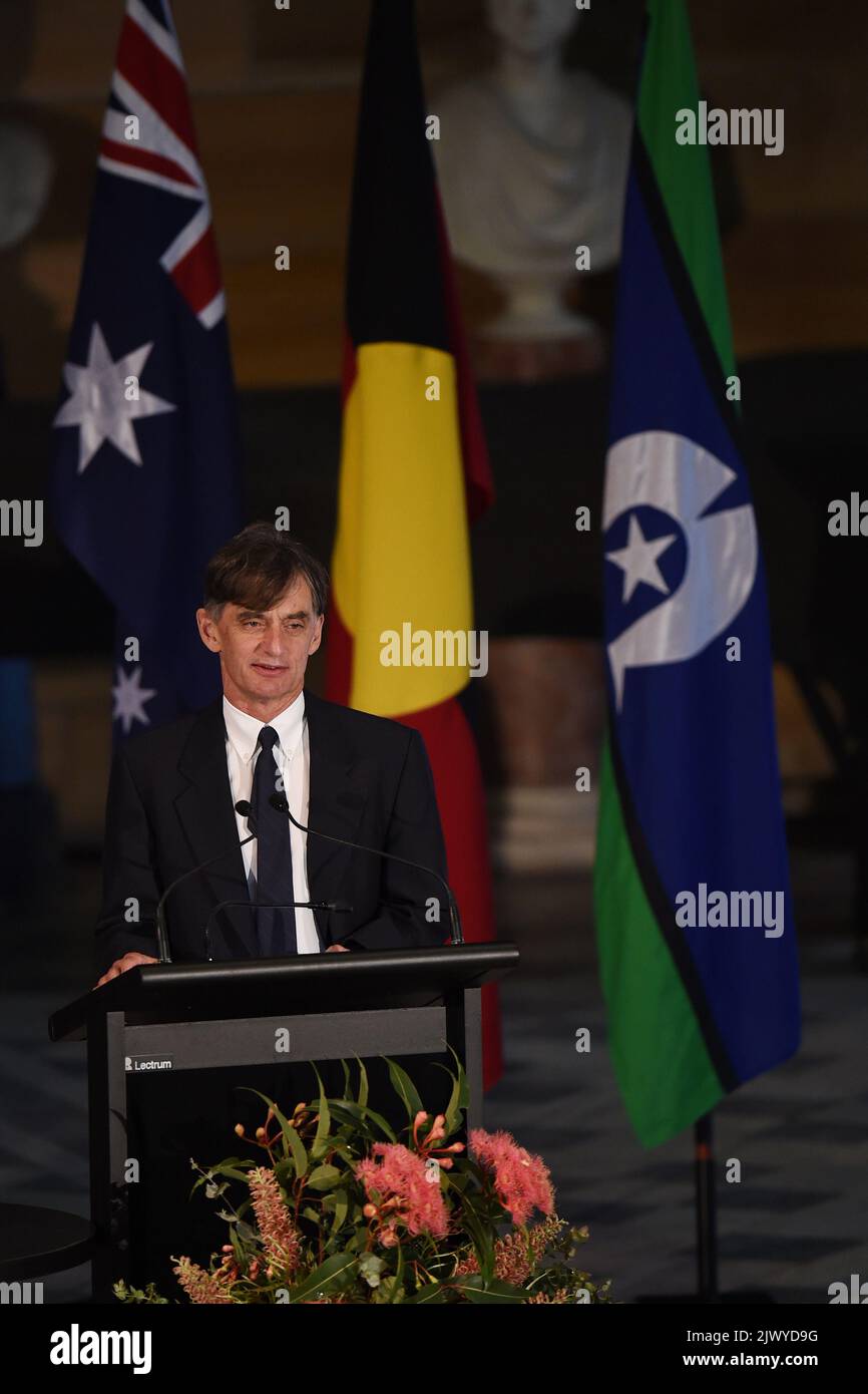 Professor Paul Torzillo speaking at The Great Hall at Sydney University ...