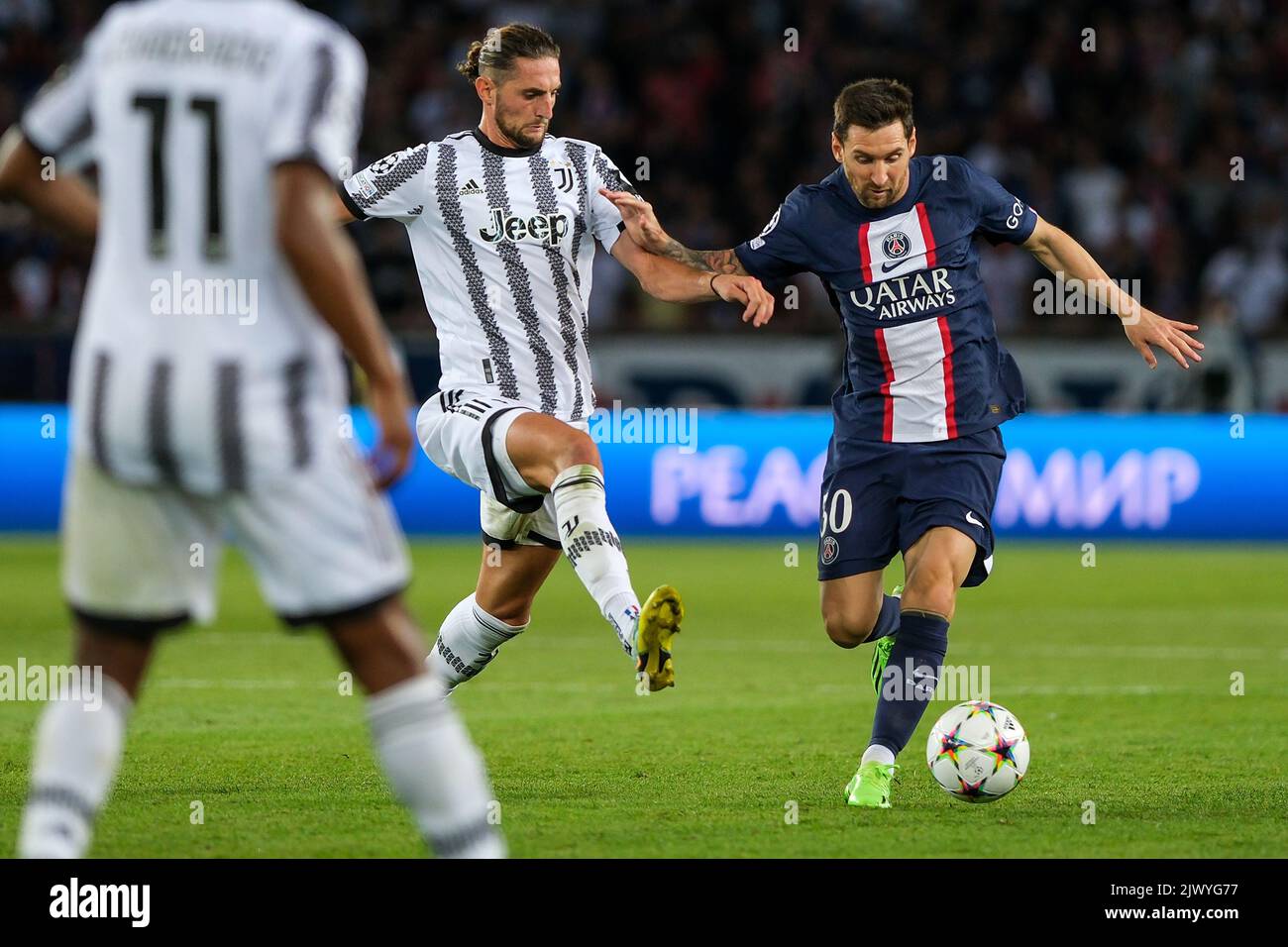 Lionel messi psg 2022 2023 hi-res stock photography and images - Alamy