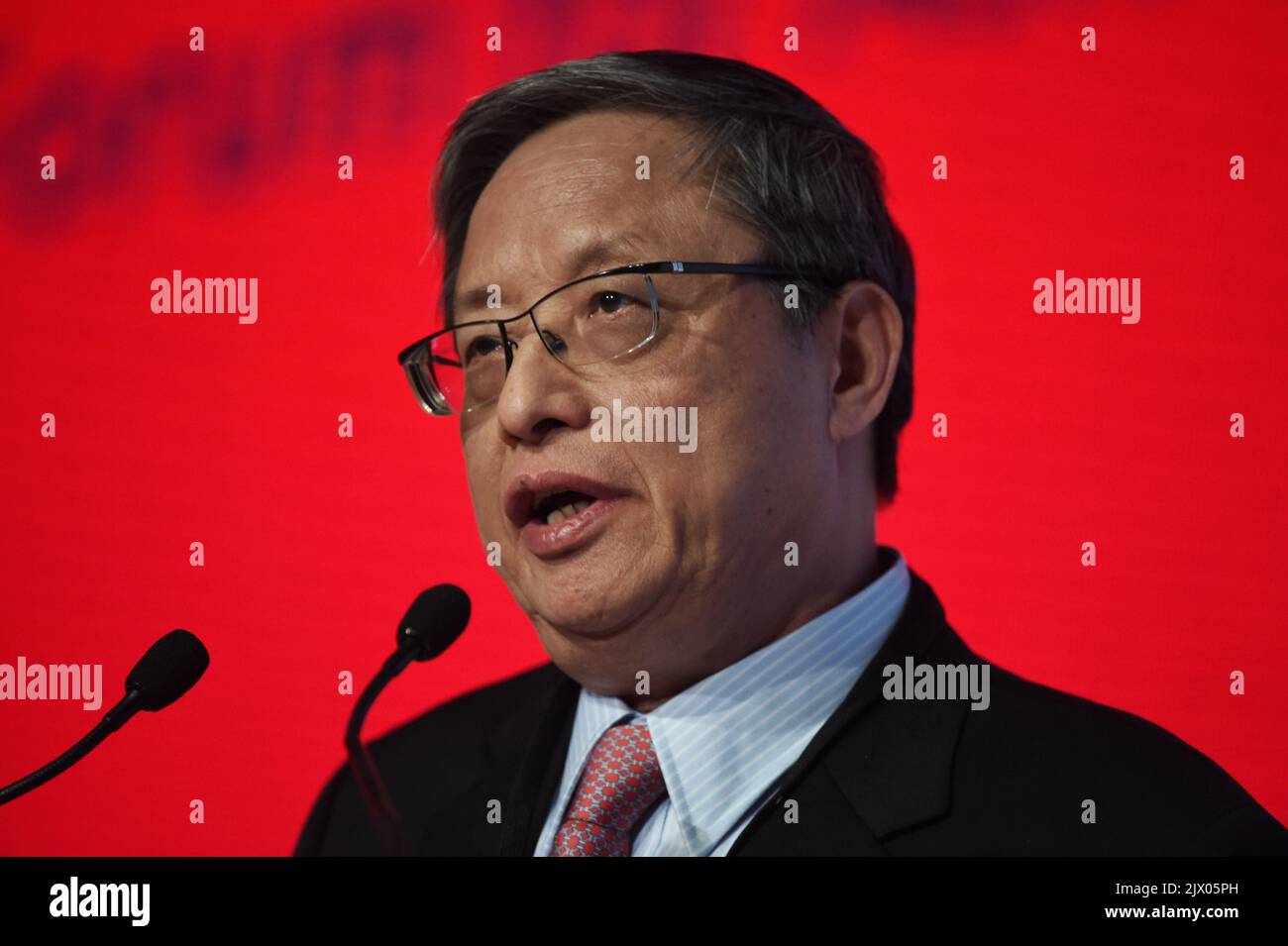 Boao Forum Chairman Zhou Wenzhong speaks at the Boao Forum for Asia ...