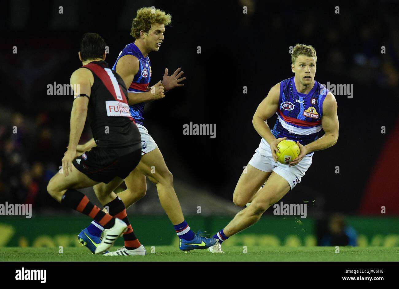Western Bulldogs player (right) Jake Stringer (right) possess the ball ...