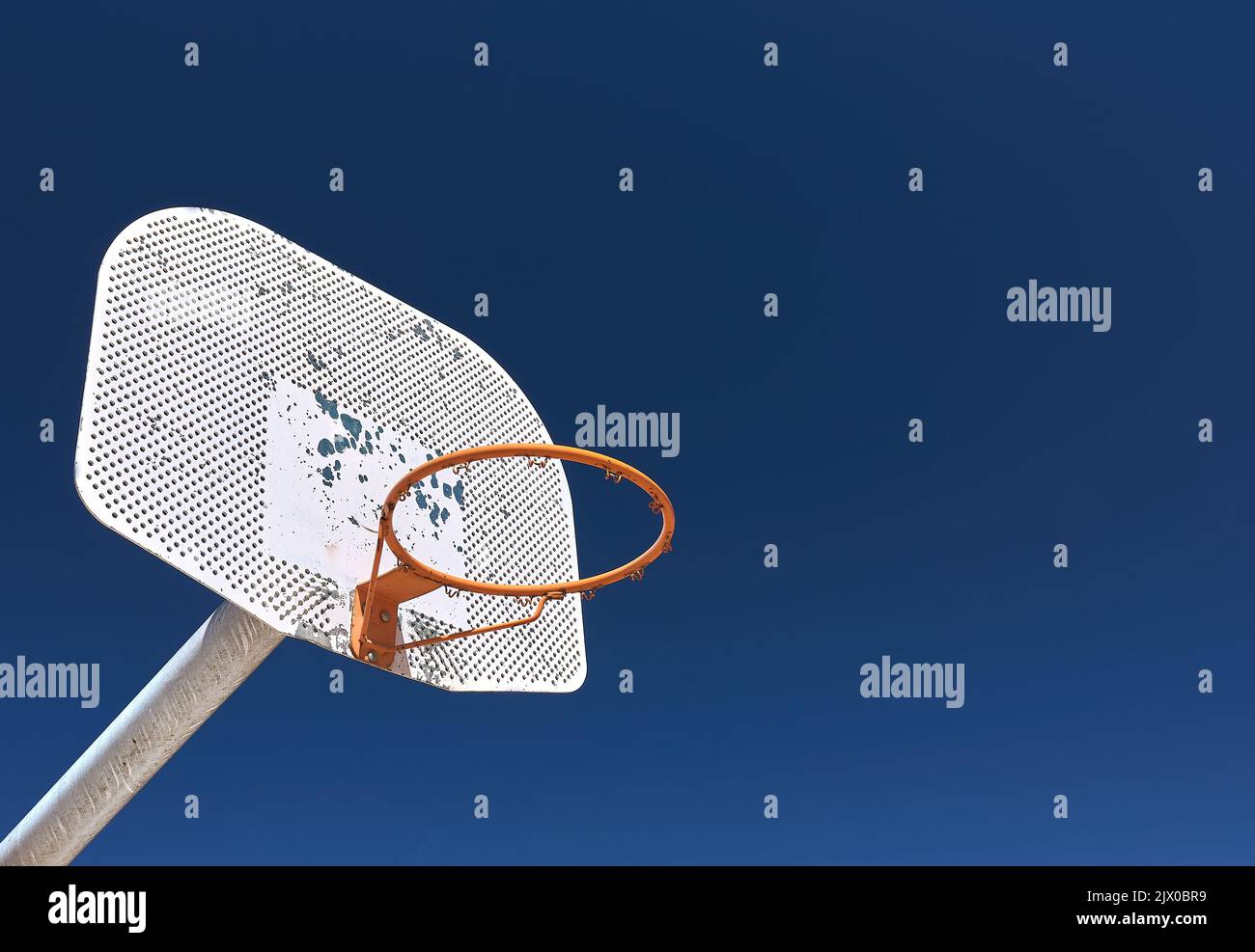 Basketball without board hi-res stock photography and images - Alamy
