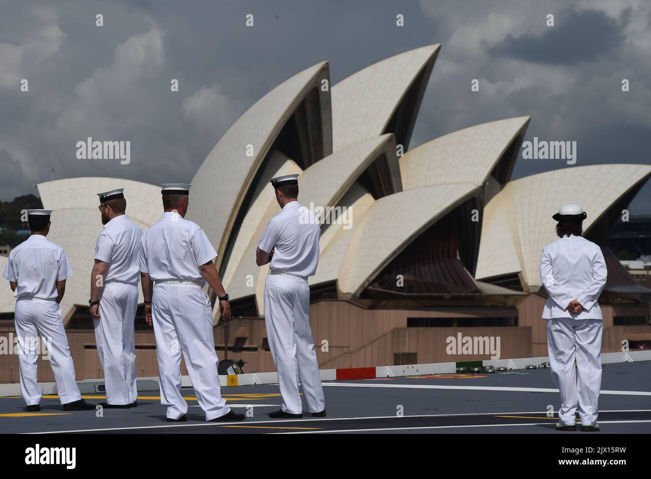 Australian Naval Cadets and crew onboard HMAS Adelaide, Australia's ...