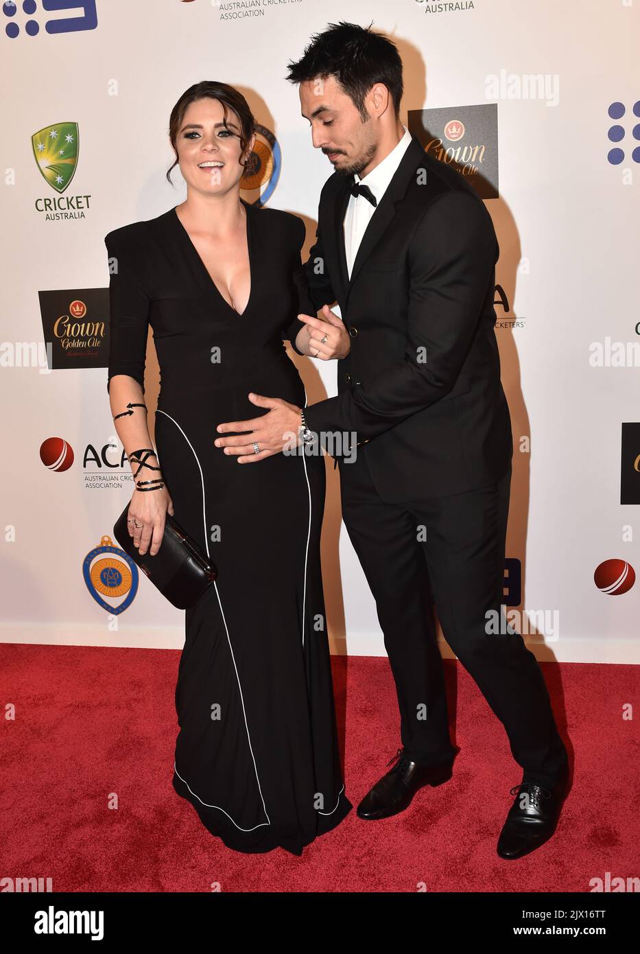 Former Australian fast bowler Mitchell Johnson (right) and his wife ...