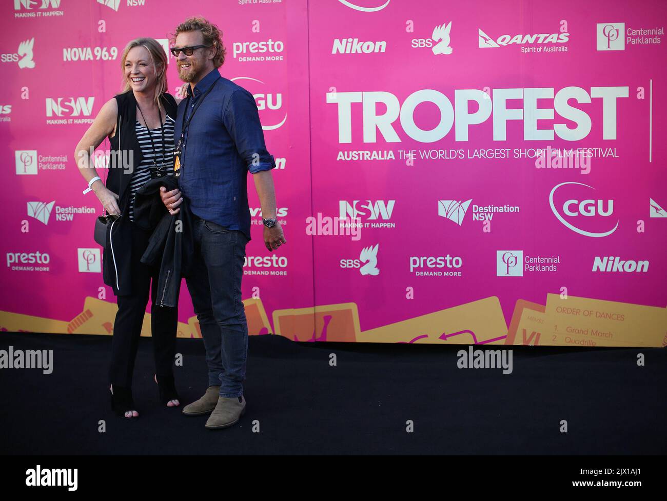 Actress Rebecca Gibney and actor Simon Baker pose for photographers ...