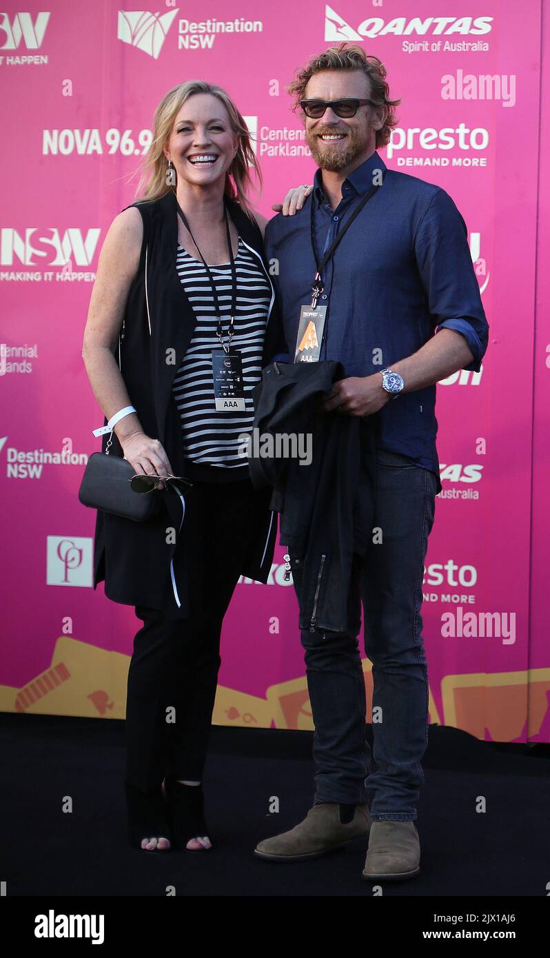 Actress Rebecca Gibney and actor Simon Baker pose for photographers ...