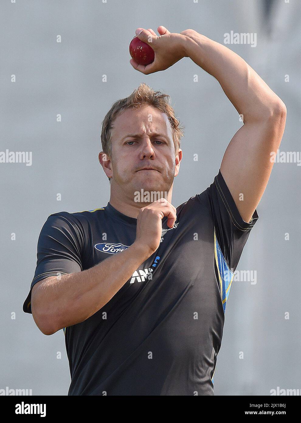 Neil Wagner prepares to bowl during the New Zealand cricket team ...