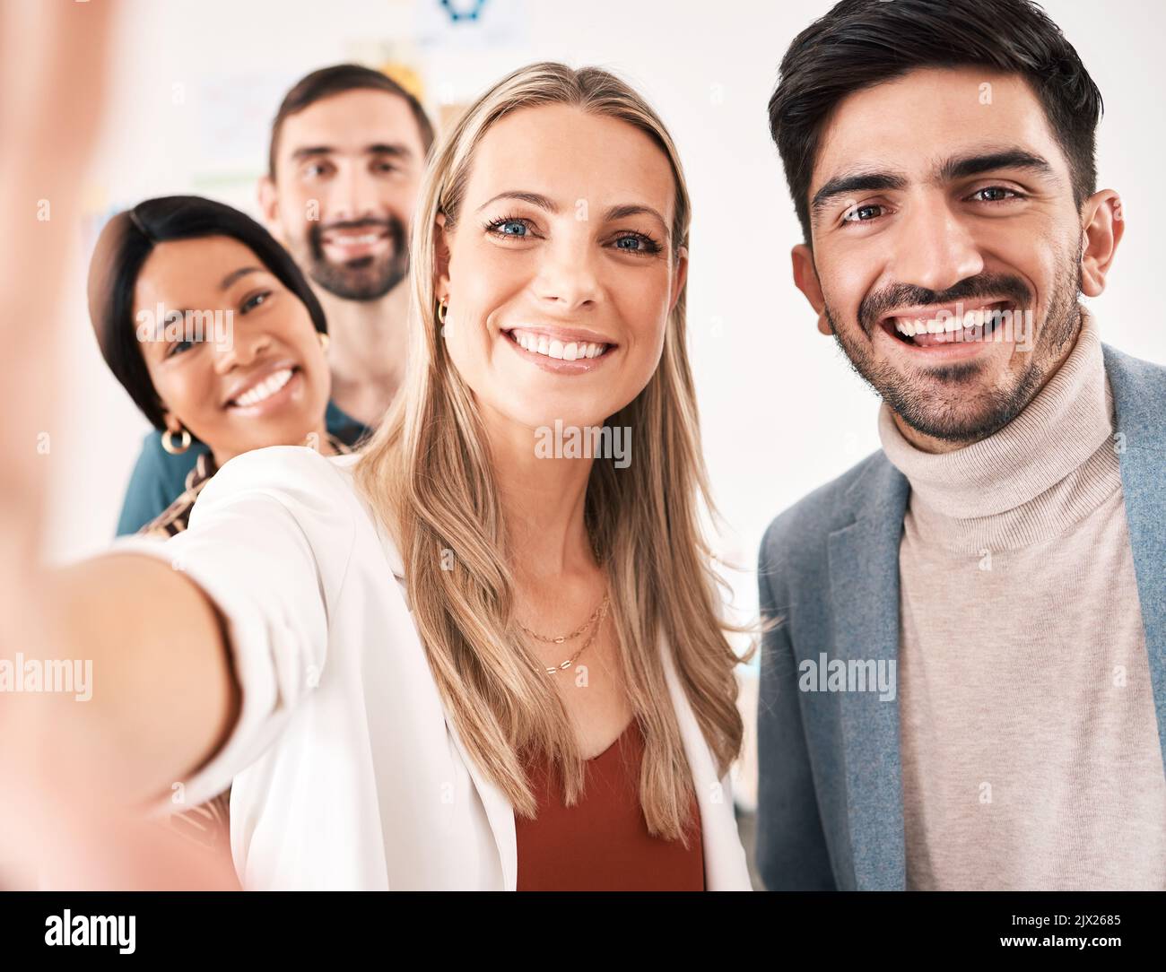 Team building workshop hi-res stock photography and images - Alamy