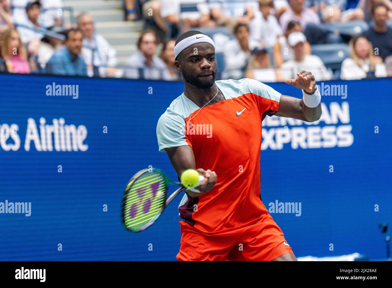 Frances Tiafoe (USA) competing in R4 at the 2022 US Open Stock Photo ...