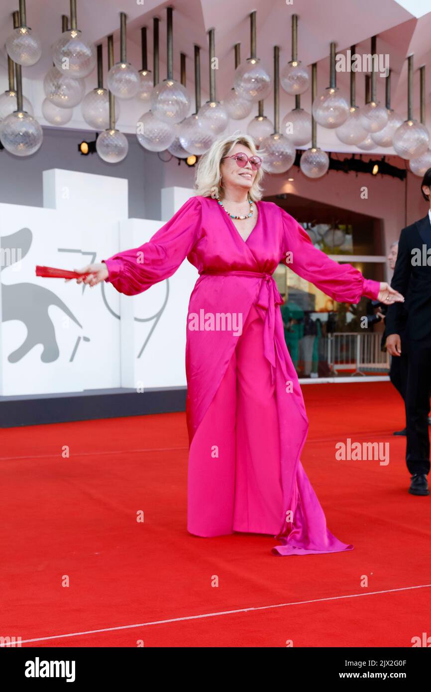 Amanda Lear attends the premiere of 'Il Signore Delle Formiche' during ...
