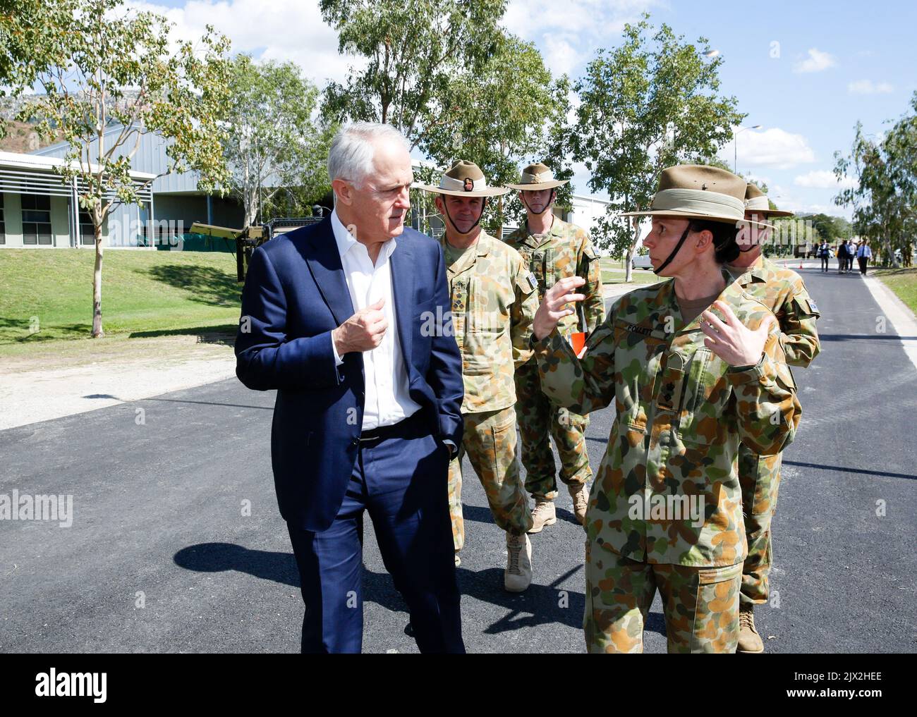 Australian Prime Minister Malcolm Turnbull (left) speaks with LTCOL ...