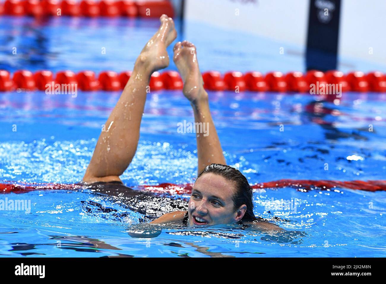 Katinka Hosszu of Hungary celebrates winning gold in the Womens 400m ...