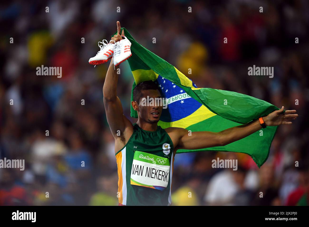 Wayde van Niekerk of South Africa celebrates the Men's 400m final, at ...