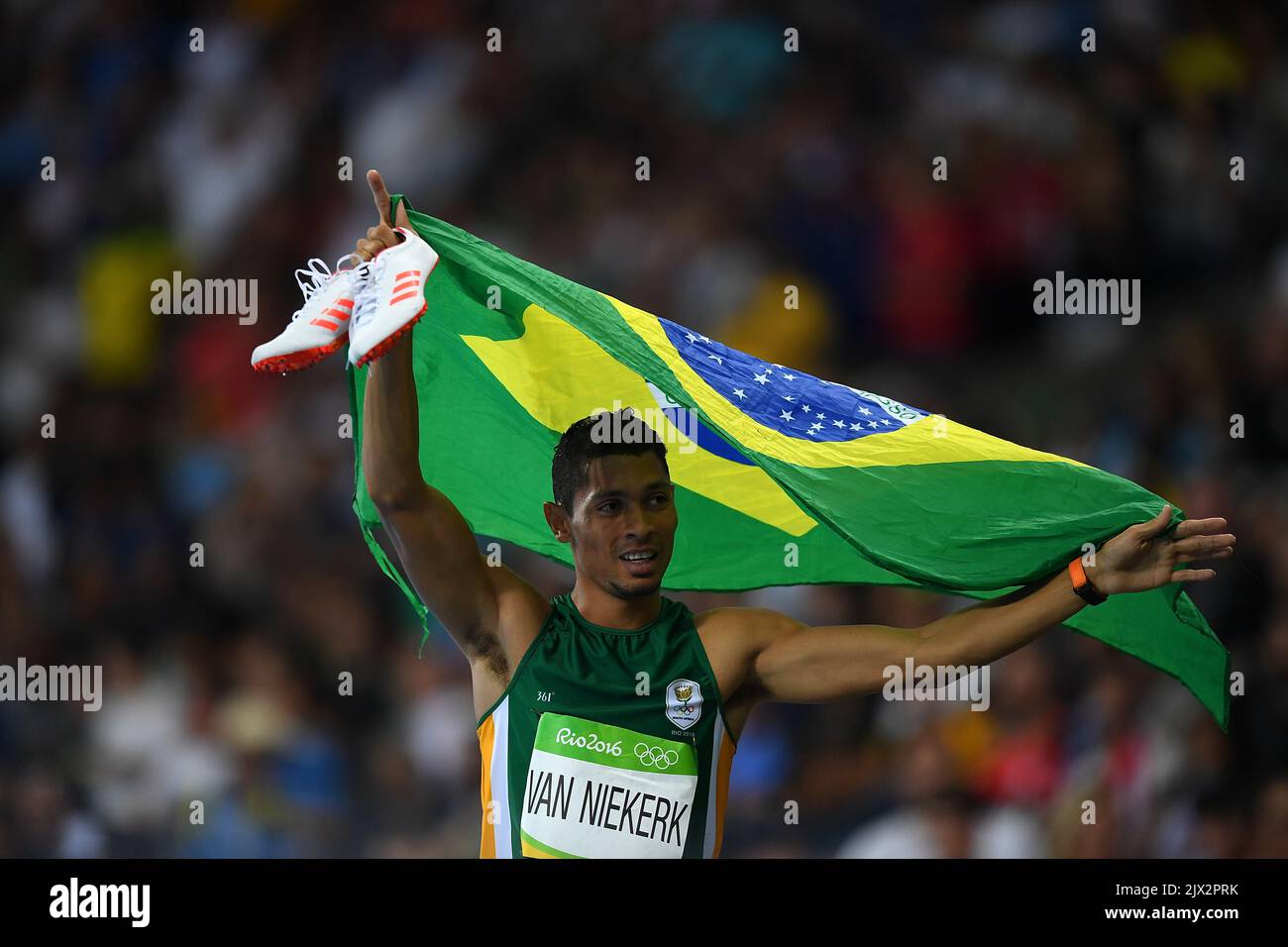 Wayde van Niekerk of South Africa celebrates the Men's 400m final, at ...