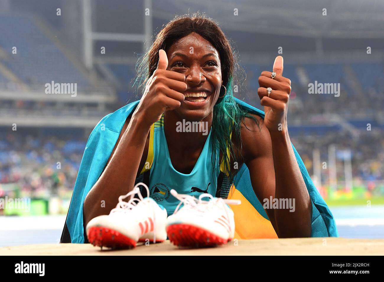 Shaunae Miller of the Bahamas celebrates placing gold in the Women's ...