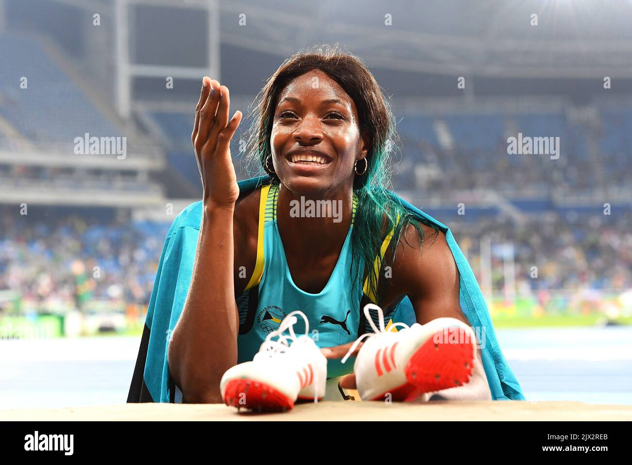 Shaunae Miller of the Bahamas celebrates placing gold in the Women's ...