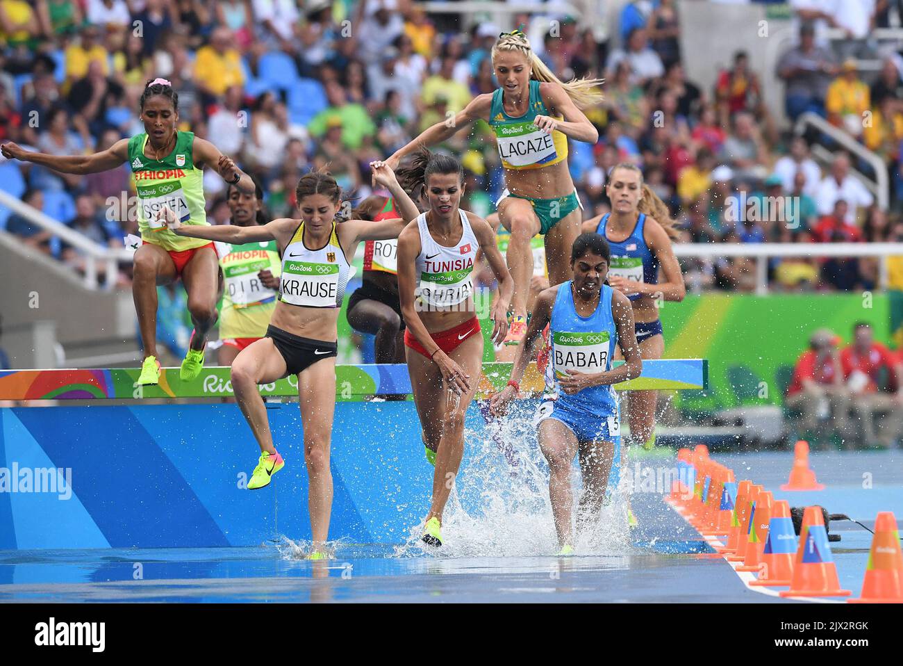 Australia's Genevieve Lacaze (right) competes in the Women's 3000m ...