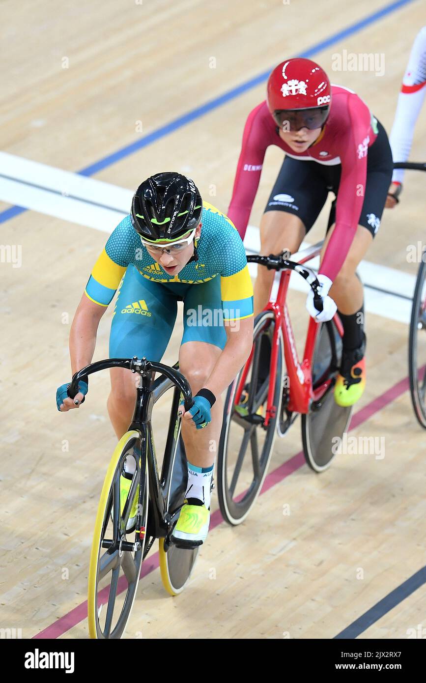 Annette Edmondson of Australia competes in the Women's Omnium Points ...