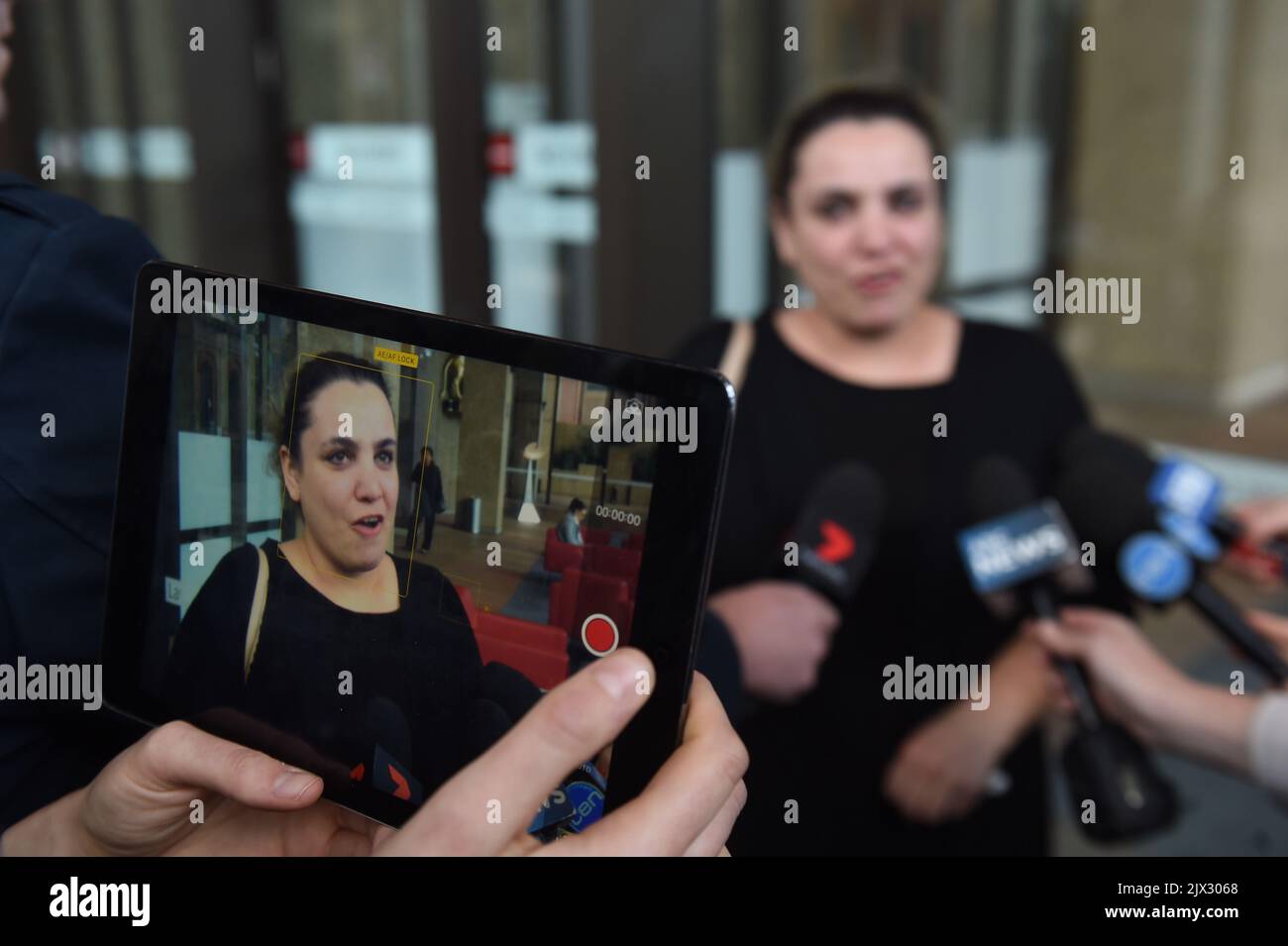 Mitra Alavi, sister of murder victim Leila Alavi, leaves NSW Supreme ...