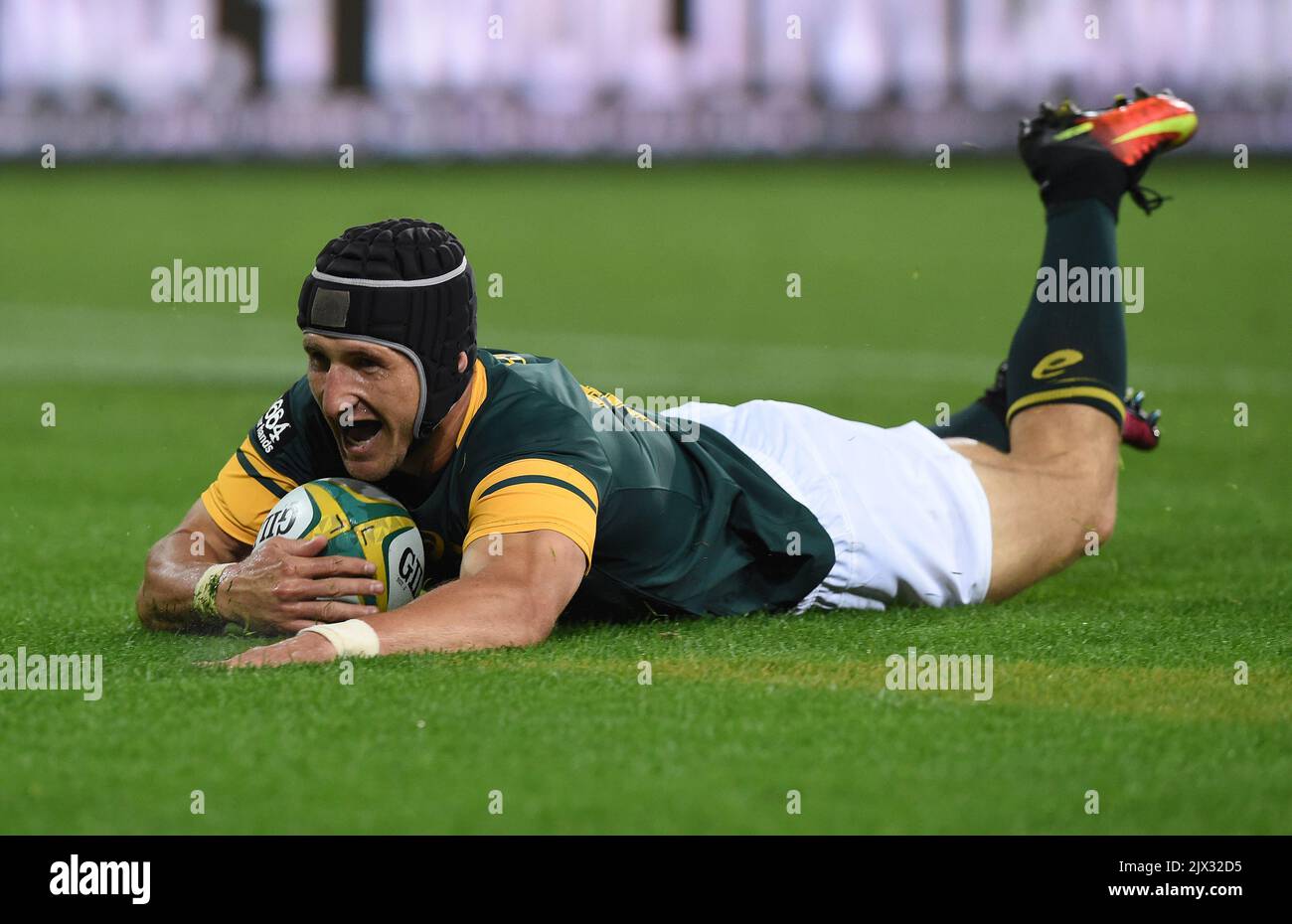 Springboks player Johan Goosen scores a try during the Rugby ...