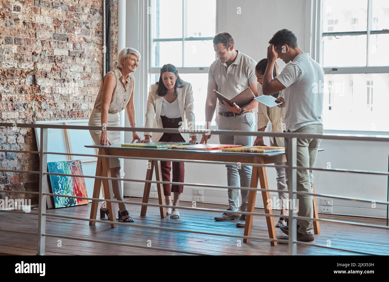 Communication art hi-res stock photography and images - Alamy