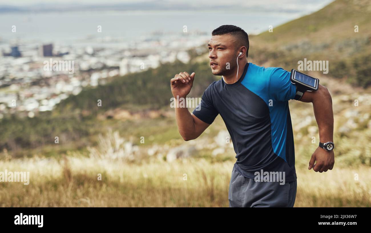 Man jogging running outdoors outside hi-res stock photography and ...