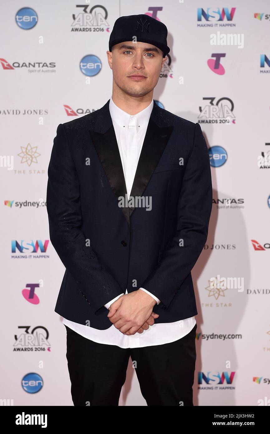 Illy arrives at the 30th ARIA Awards at The Star, in Sydney, Wednesday ...