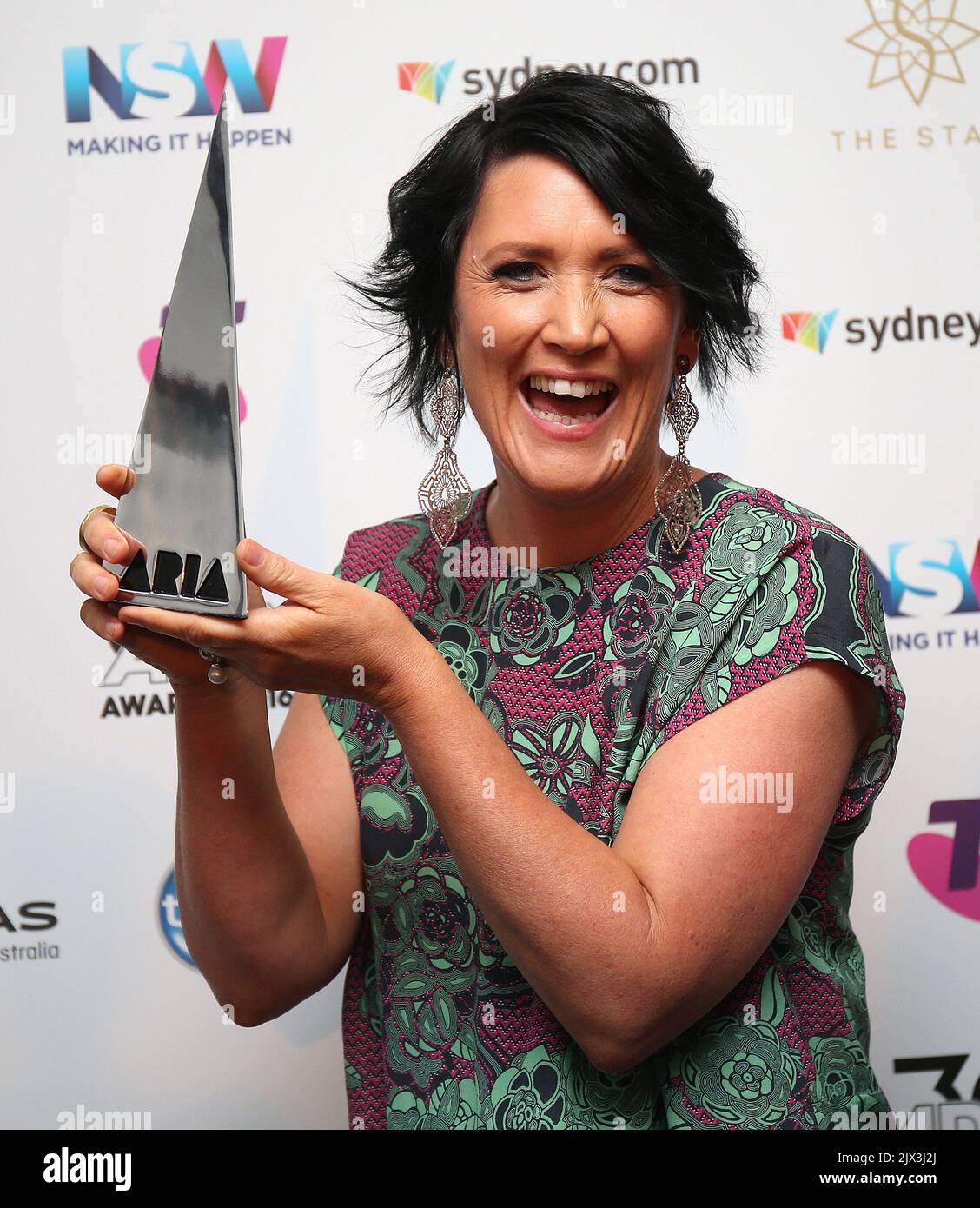 Sara Storer poses for a photograph after winning the ARIA for Best ...