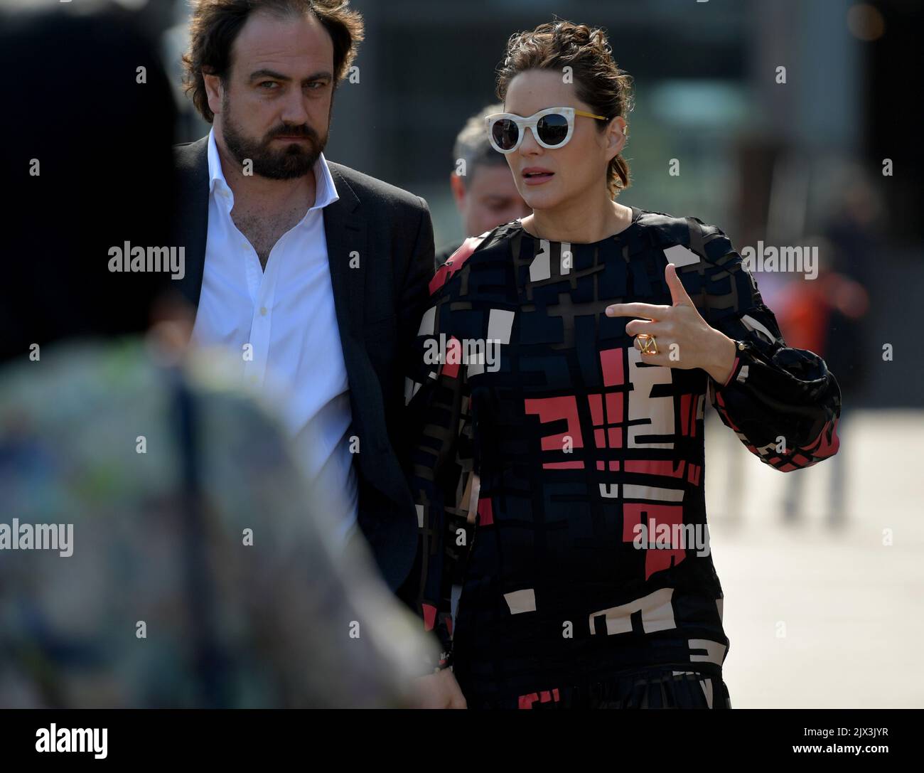 (L-R) Director Justin Kurzel and Actor Marion Cotillard in Circular ...
