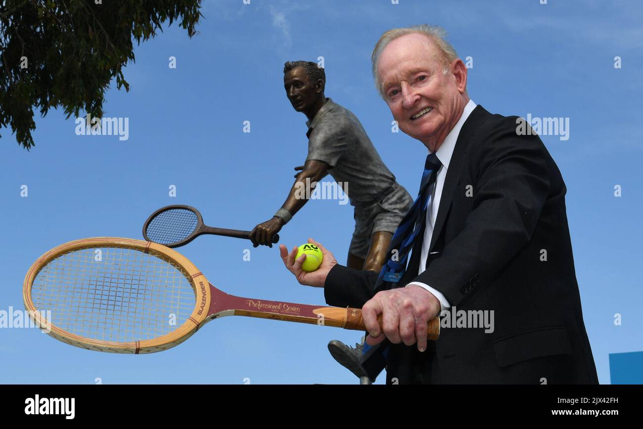 Australian tennis legend Rod Laver unveils a larger-than-life statue of ...