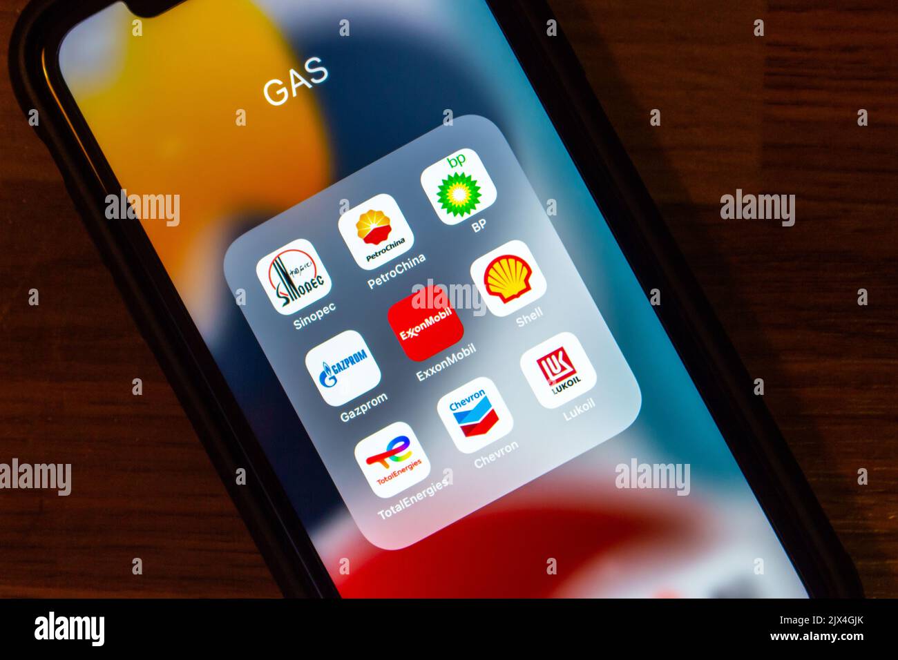 Popular gas company icons on iPhone. Sinopec, PetroChina, BP plc ...