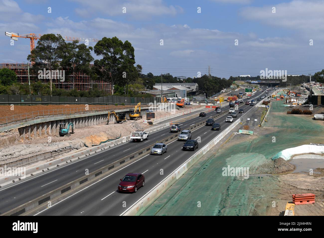 Construction of the M4 extension in Sydney on Sunday, Jan. 29, 2017 ...