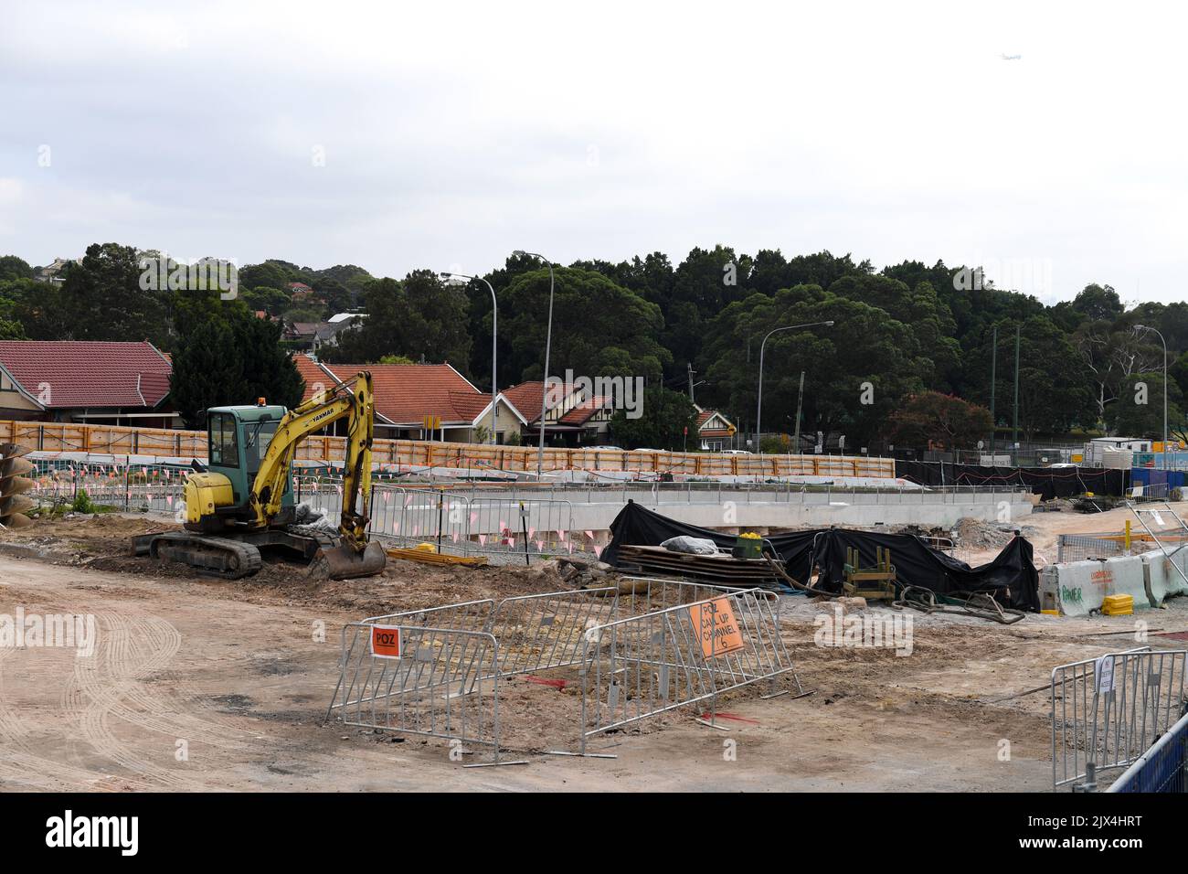 Construction of the M4 extension in Sydney on Sunday, Jan. 29, 2017 ...