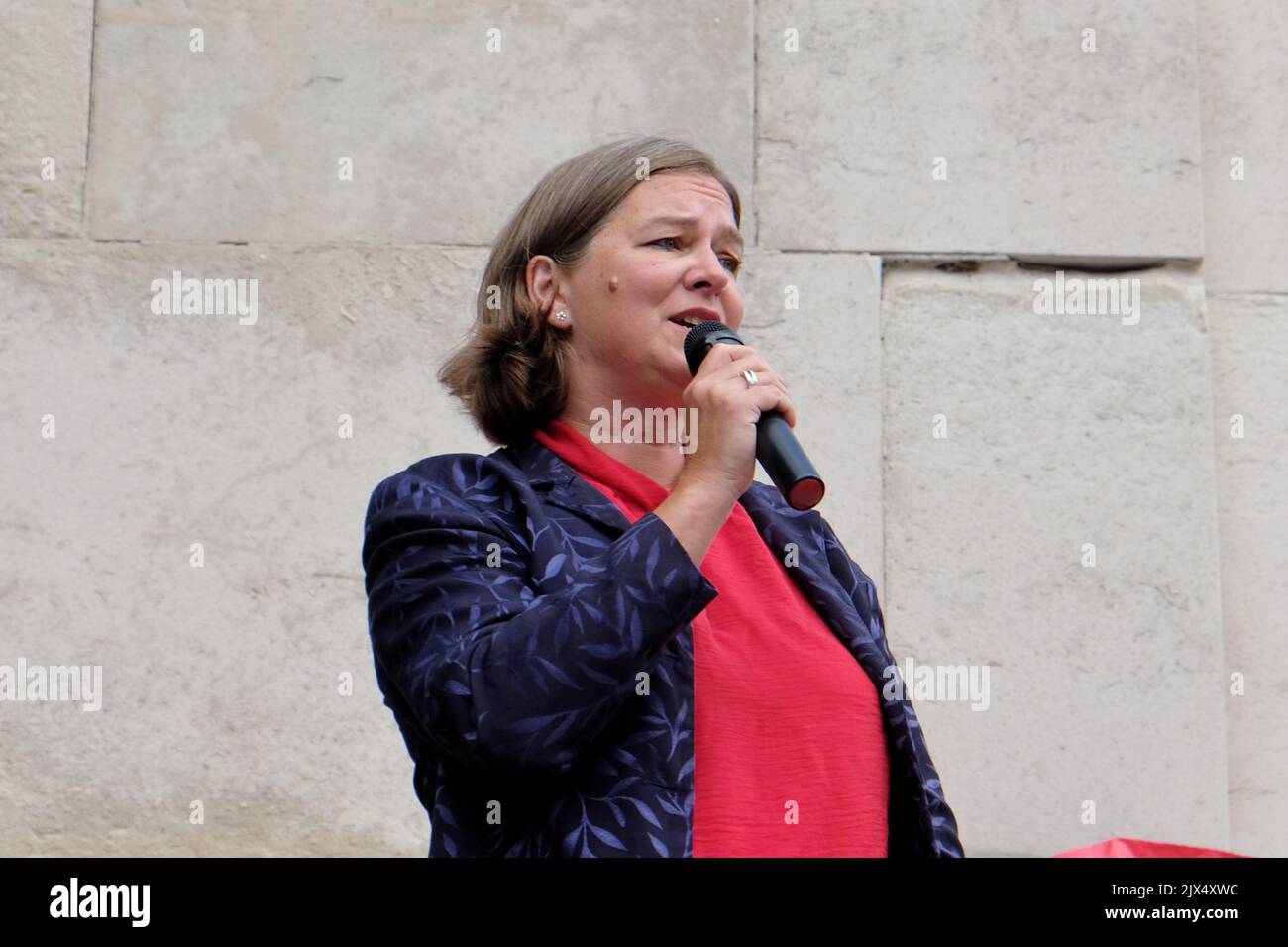 Labour mp for putney hi-res stock photography and images - Alamy