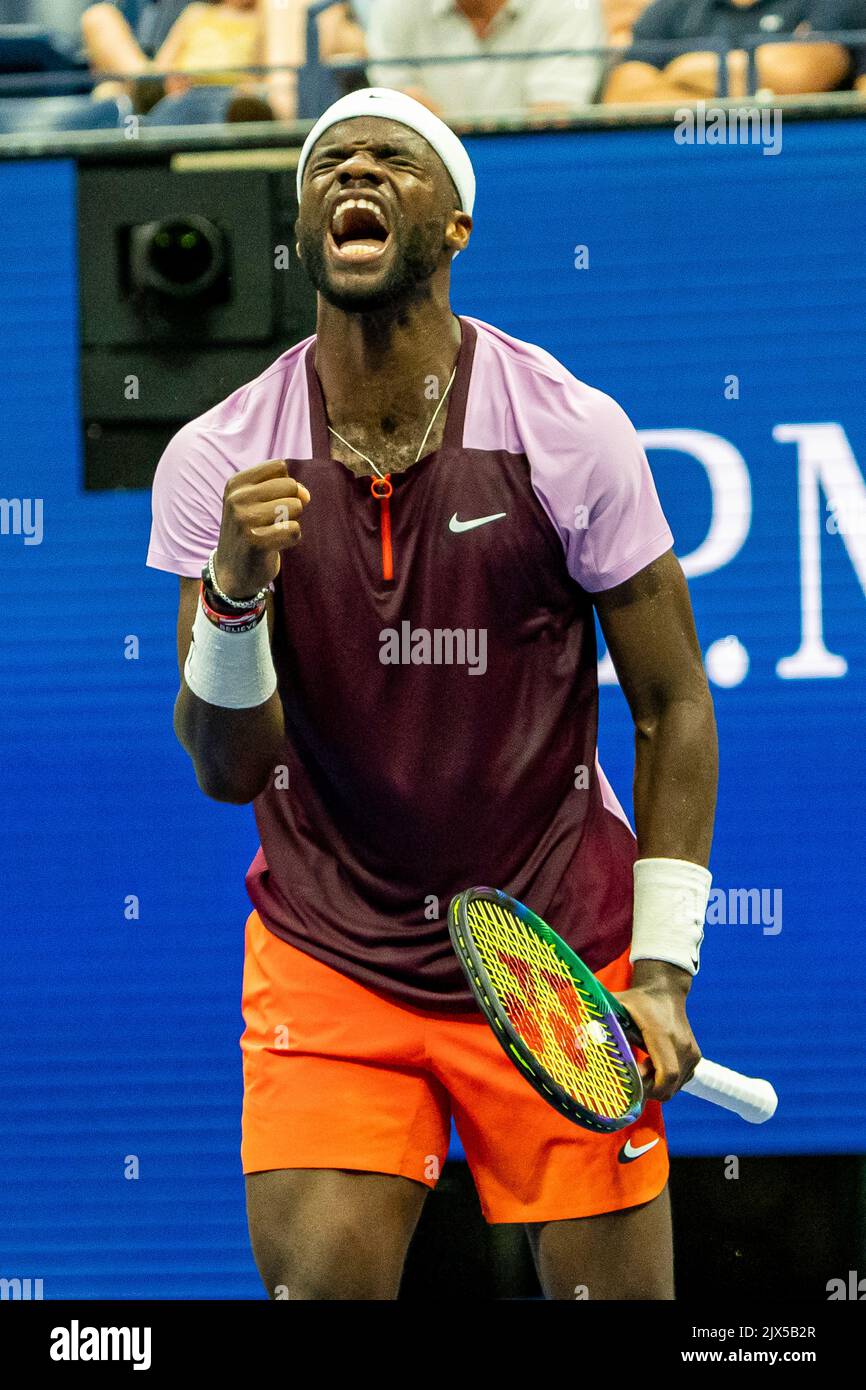 Nadal us open 2022 tiafoe hi-res stock photography and images - Alamy