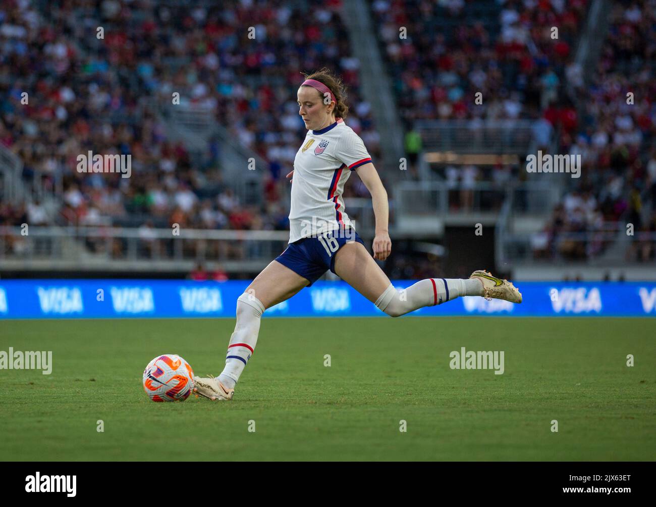 Rose lavelle uswnt hi-res stock photography and images - Alamy