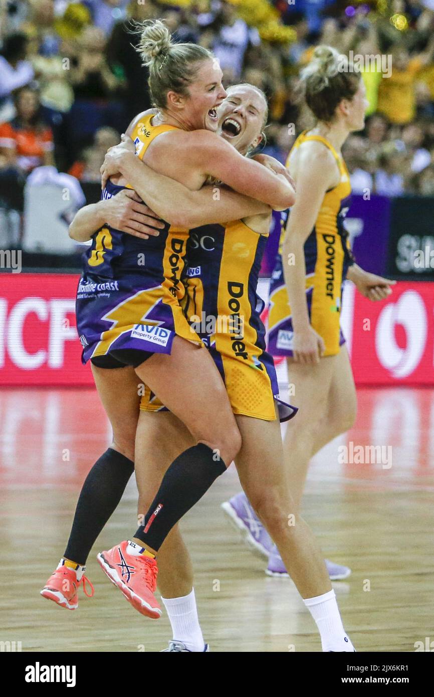 Laura Scherian and Laura Langman of the Lightning celebrates their ...