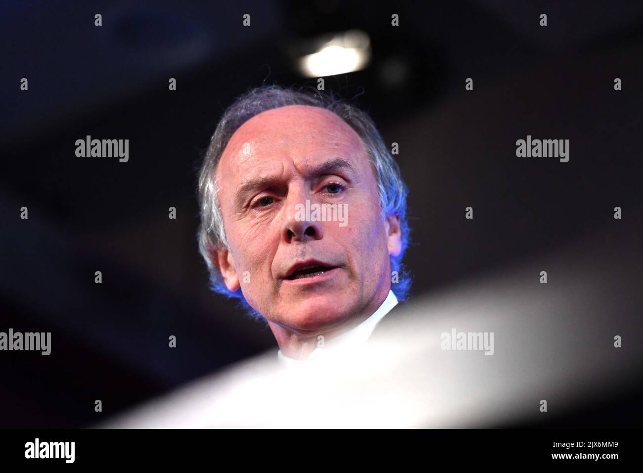 Chief Scientist Alan Finkel at the National Press Club in Canberra ...
