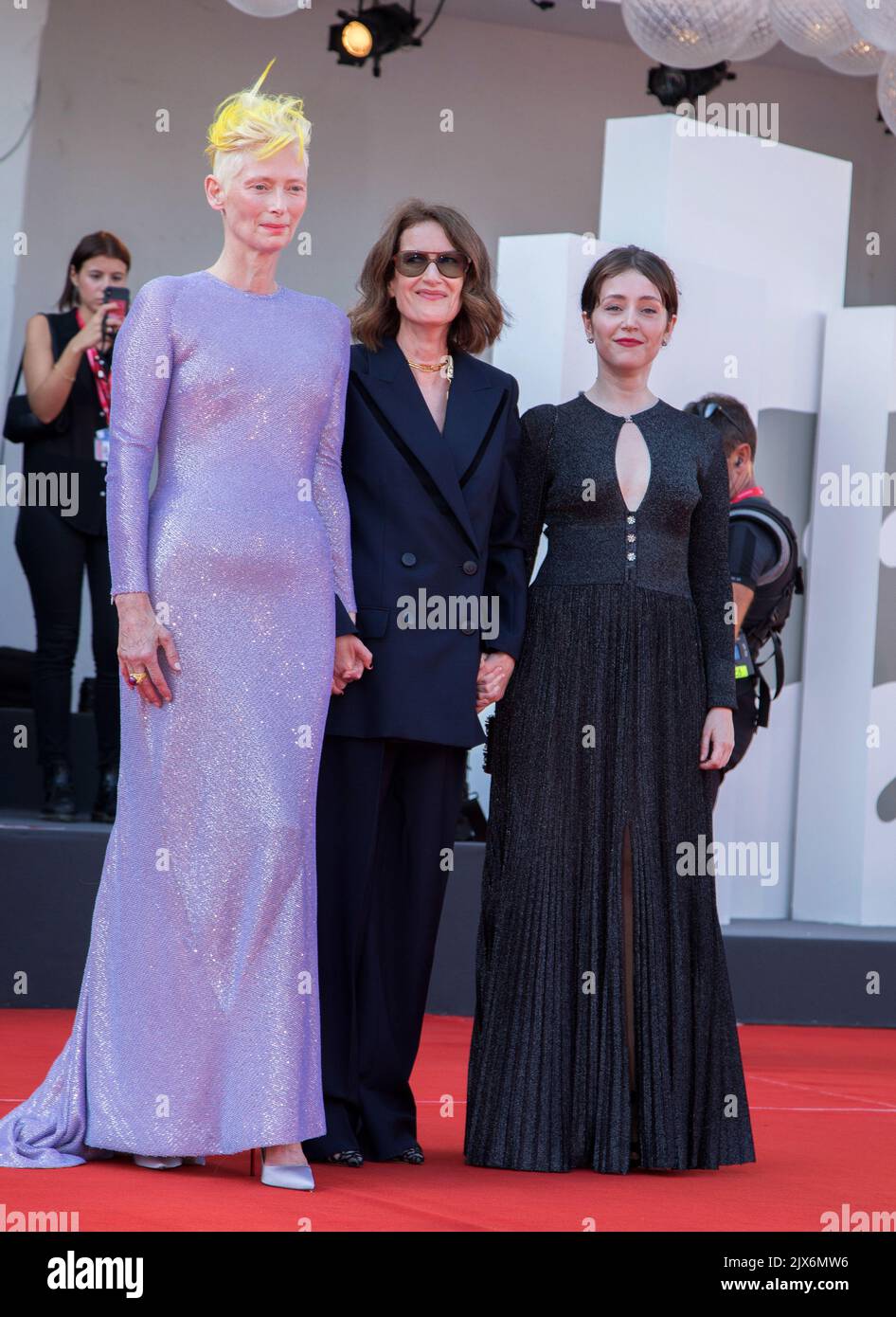 Venice, Italy. 06th Sep, 2022. VENICE, ITALY. September 6, 2022: Tilda Swinton, Joanna Hogg ...