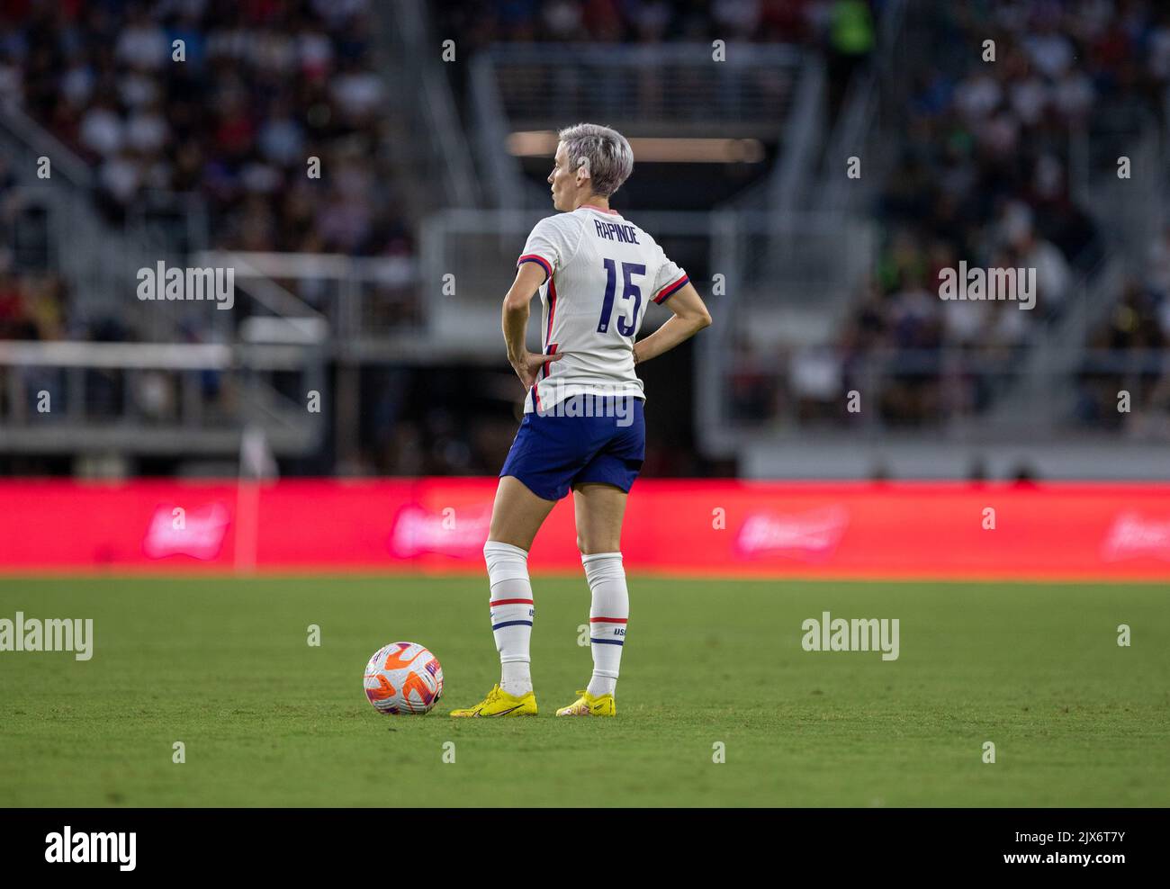 Washington D.C, USA, Sep 6th Megan Rapinoe (15 USWNT) free kick during ...