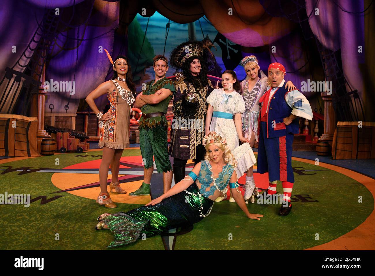 (L-R) Robyn Loau, Tim Maddren, Todd McKenney, Ksenia Zofi, Jaime Hadwen ...