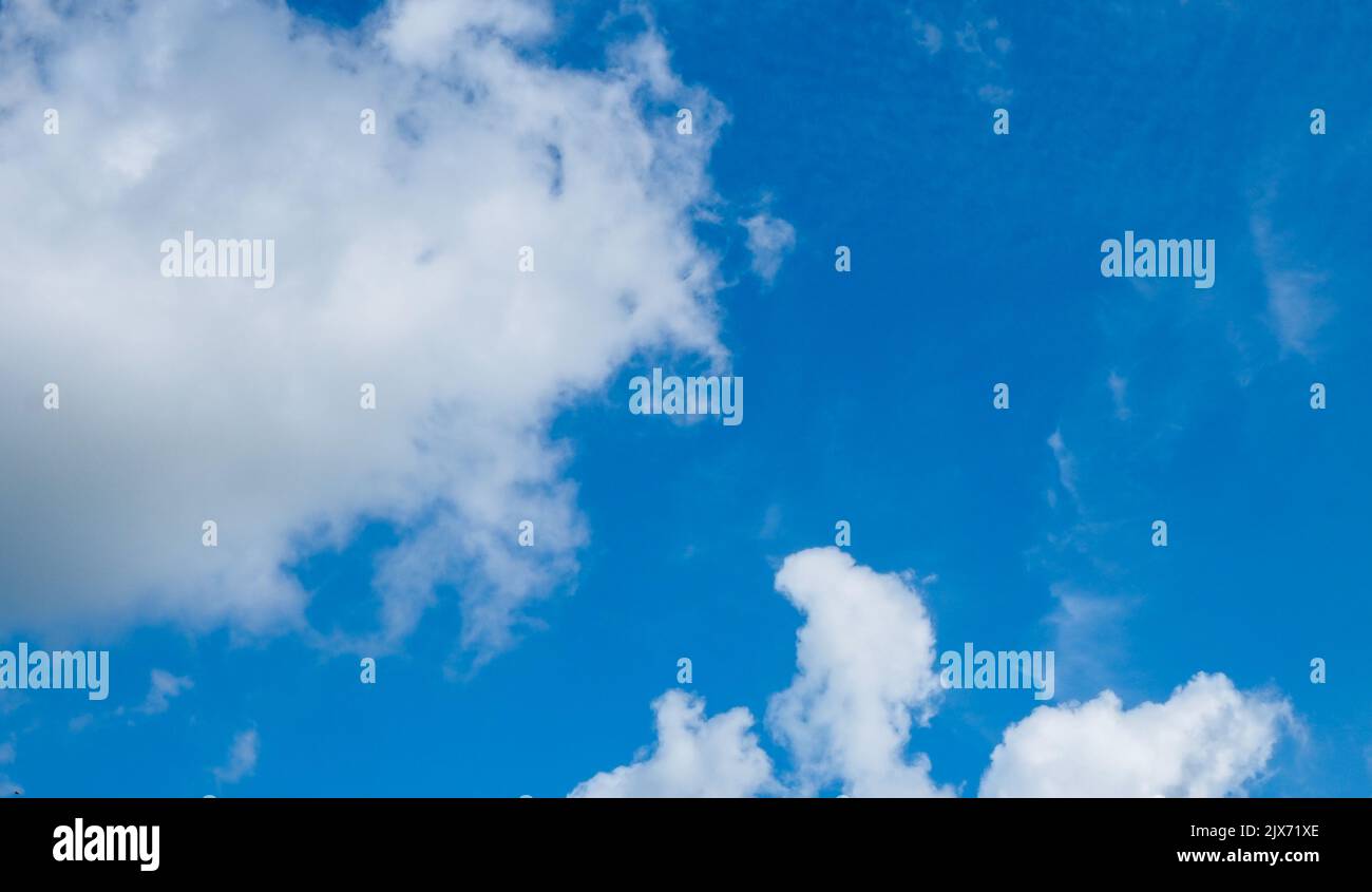 Time lapse clouds on sky hi-res stock photography and images - Alamy