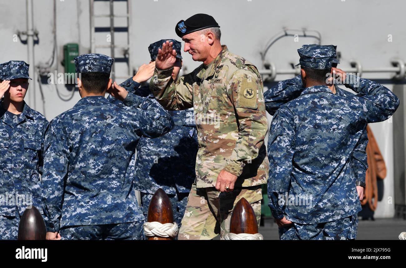 General Robert Brown (middle), Commanding General of the U.S. Army in ...
