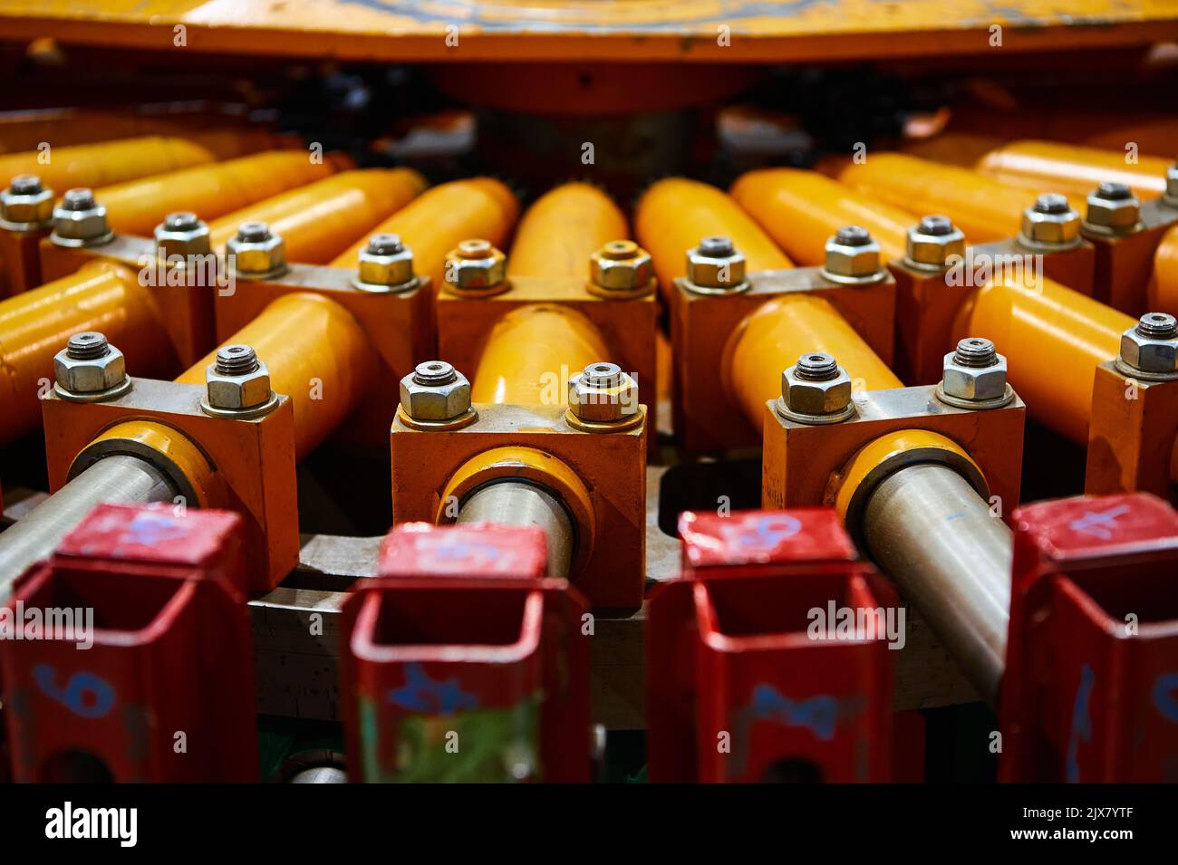 Metal prefabricated equipment for winding the core of an electric motor ...