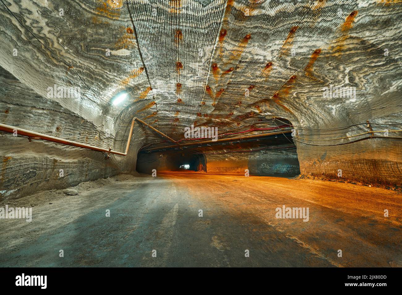 Empty tunnel with pipeline at sylvinite and abraum salt pit Stock Photo ...