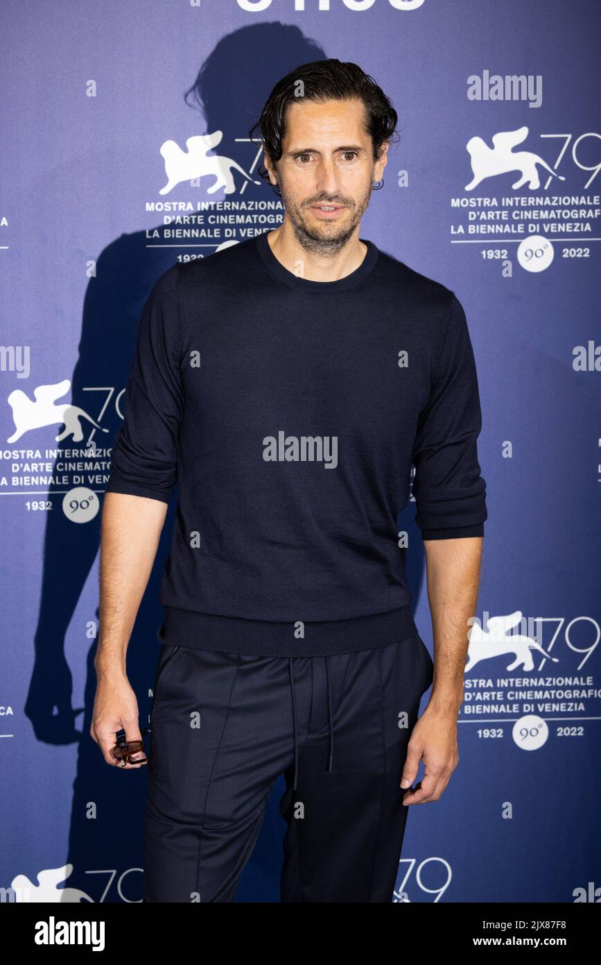 Director Juan Diego Botto attend the photocall for "On The Fringe" (En ...