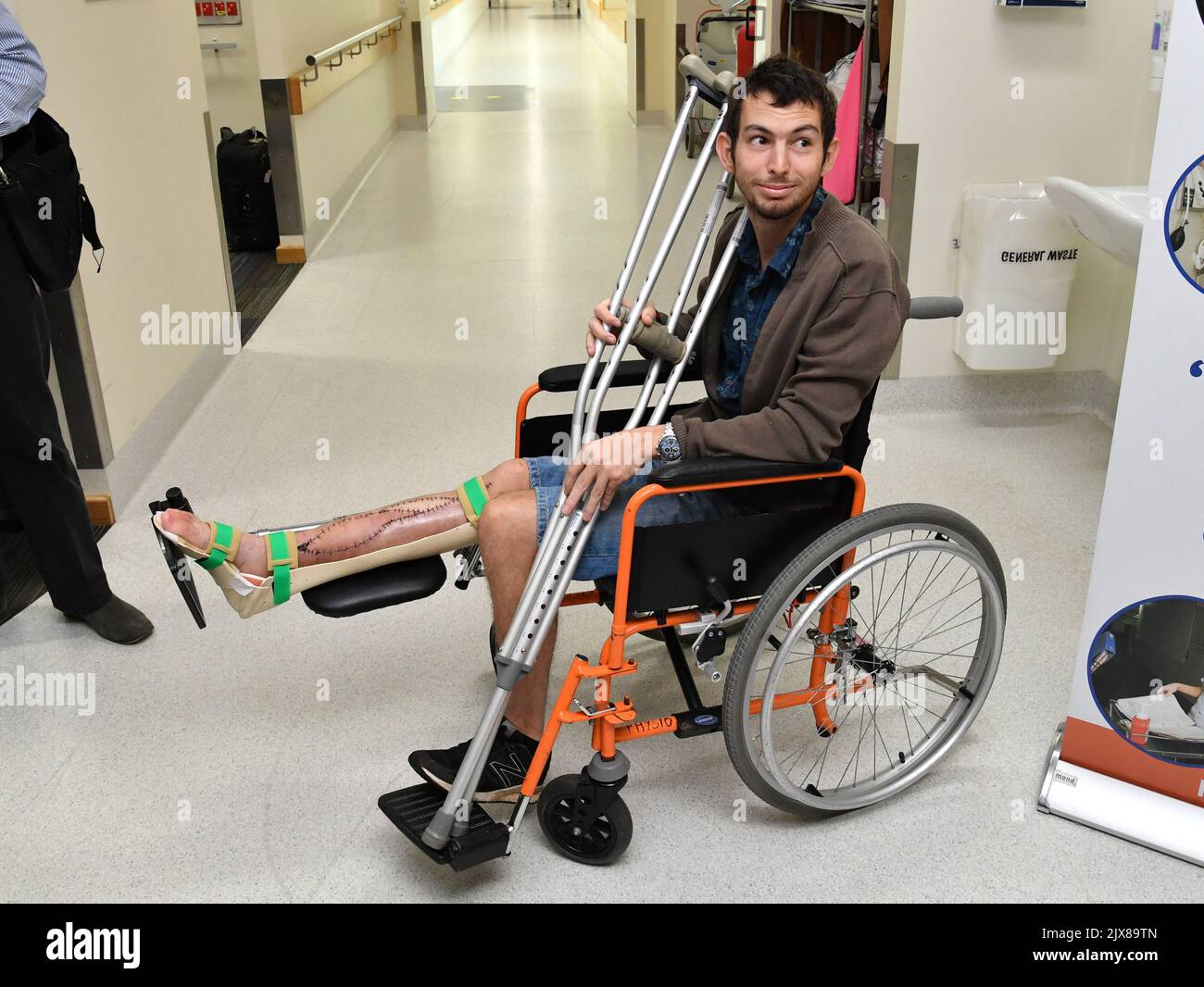 The world's first patient to receive a 3D-printed tibia transplant ...