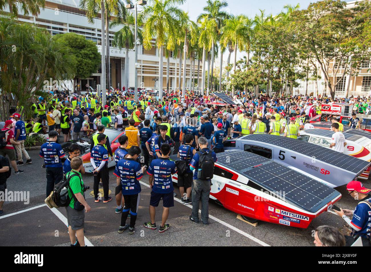 The World Solar Challenge begins at Parliament House, Darwin, Sunday ...